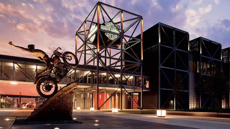 Milwaukee 1-Day Tour from Chicago - Key Points