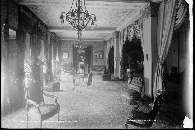 Milwaukee Downtown Ghost Tour - The Shadow of City Hall - Exploring the Itinerary in Detail