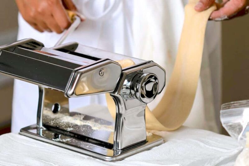 Milwaukee: Fun Pasta Making Class With Local Chef - The Atmosphere and Social Aspect