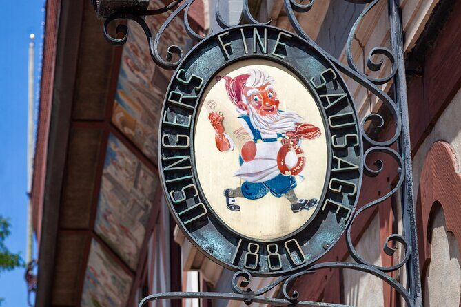 Milwaukee Historic Downtown Self Guided Walking Tour - Key Points:
