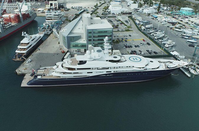 Mimosas, Mansions & Megayachts Tour - FAQ