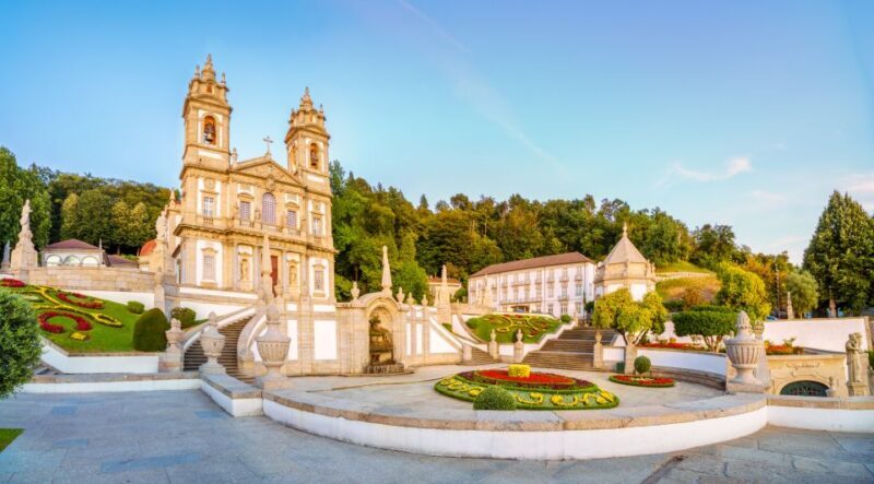 Minho: Private Braga and Guimarães Tour - An Introduction to Minho’s Heritage in Comfort and Style