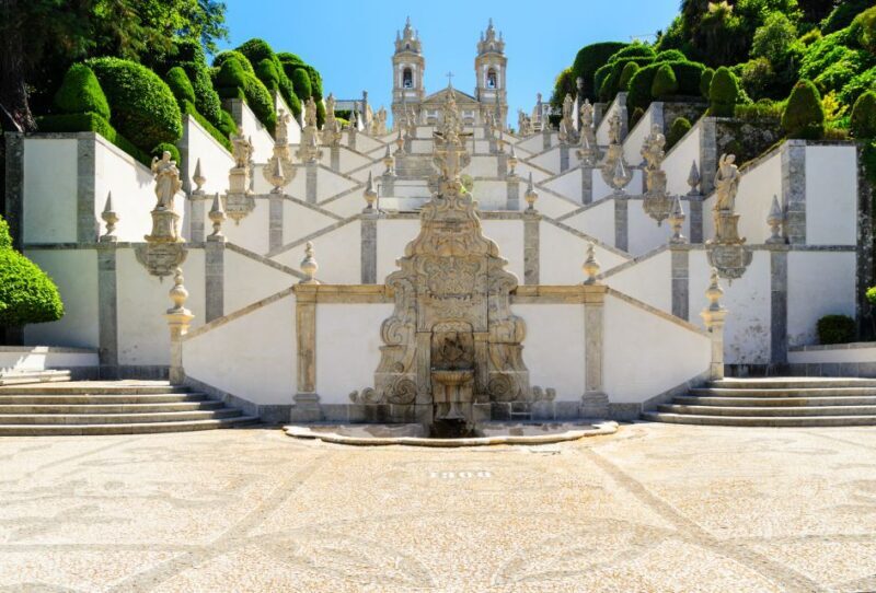 Minho: Private Braga and Guimarães Tour - The Practical Details: Transportation, Food, and Timing