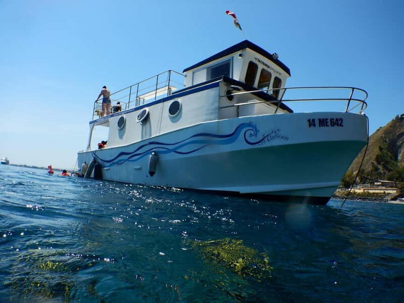 Mini-cruise Isola bella with snorkeling from Giardini Naxos - Starting the Journey in Giardini Naxos