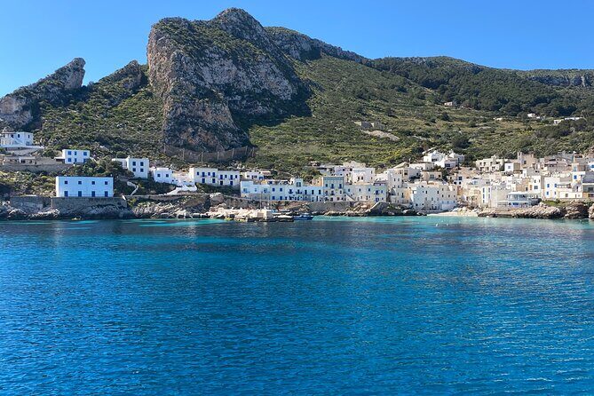 Mini Cruise to Favignana and Levanzo with lunch on board - FAQ