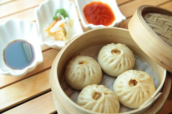Mini Group: 3-hour Shanghai Street Breakfast Foodie Tour - Starting Point and Logistics