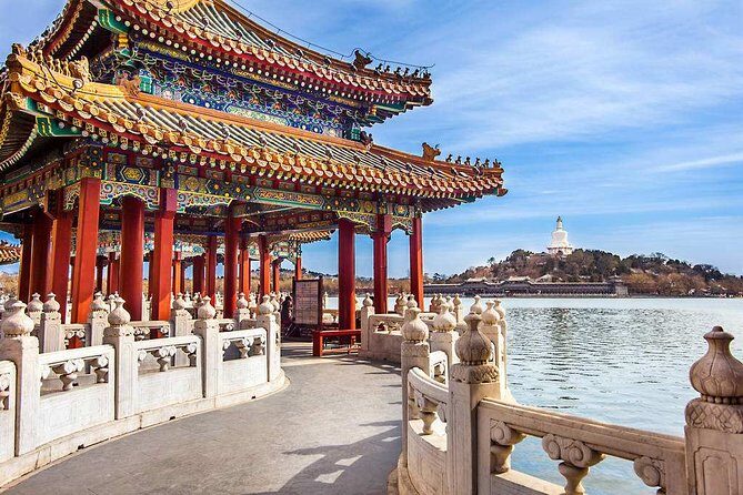 Mini Group Tour: Jingshan Hill, Beihai Park, Prince Kung's Mansion, Lama Temple - Key Points