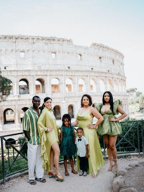 Mini Photo-session at Colosseum with Photographer - The Experience Itself: A Closer Look
