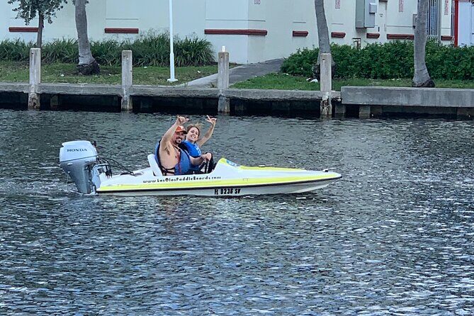 Mini Powerboat Rental - The Authentic Experience: Why It Stands Out