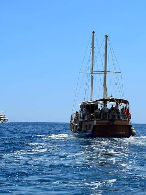 Mini Sunset Cruise from the Bay of Naples to Sorrento - Key Points