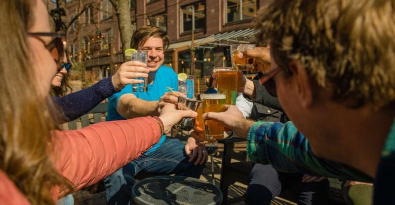 Minneapolis Historical Bar Crawl: Hidden Bars & Stories - Key Points