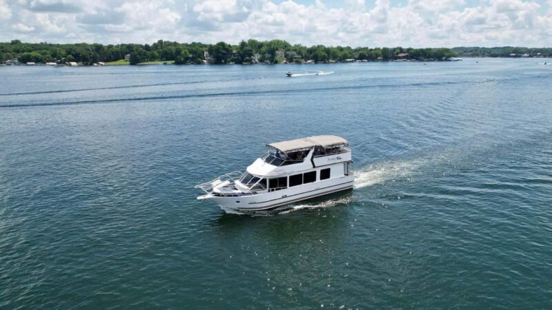 Minneapolis: Lake Minnetonka Boat Cruise with Narration - An Introduction to the Lake Minnetonka Cruise Experience