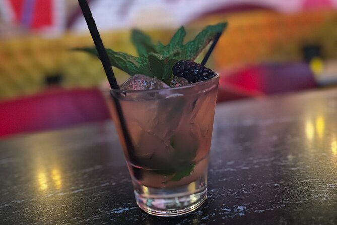 Minneapolis Local Bar Tour with Tastings - Discovering Minneapolis’s Neighborhoods and History