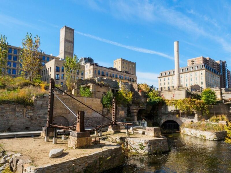 Minneapolis Riverfront Ramble: A Journey of Discovery - The Experience: What Truly Stands Out