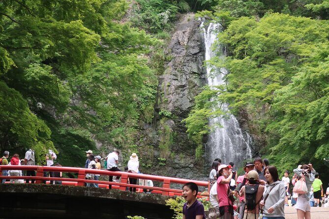 Minoh Waterfall and nature walk through the Minoh Park - Key Points