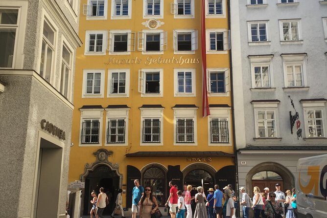 Mirabell Garden & Salzburg Old Town Private Walking Tour - Key Points
