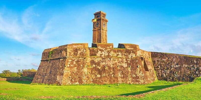 Mirissa/Weligama/Galle: Galle & Bentota Coastal Day Tour - Visiting a Cinnamon Garden