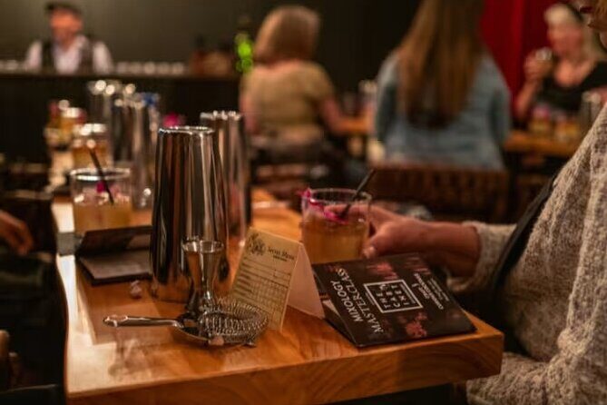 Mixology Masterclass at the Cabinet of Curiosities in Las Vegas - What Makes the Mixology Masterclass Stand Out?
