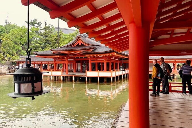 Miyajima Half-Day Private Experience with a Local - Key Points