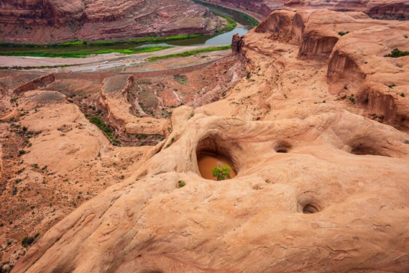 Moab: Canyon Country Sunset Helicopter Tour - Is This Tour Right for You?