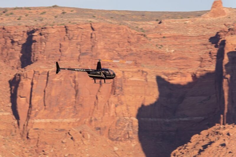 Moab: Island in the Sky of Canyonlands Helicopter Tour - An In-Depth Look at the Canyonlands Helicopter Tour