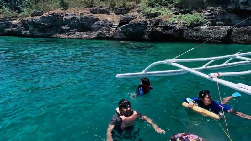 Moalboal: Pescador Island & Mantayupan Falls Adventure! - FAQs