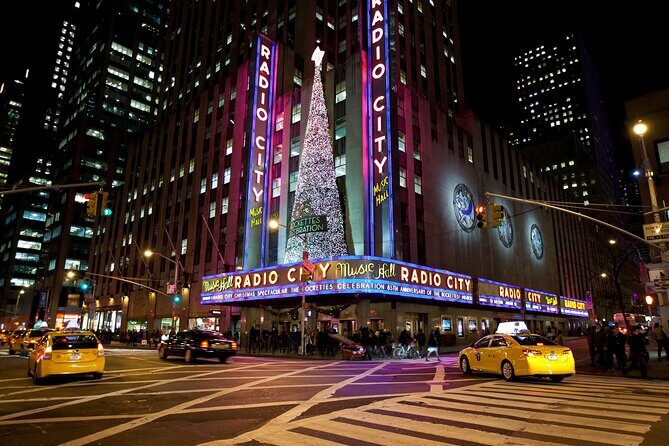 Mob Hits of Midtown: NYC Self-Guided Crime Mystery Walk - Who Should Consider This Tour?