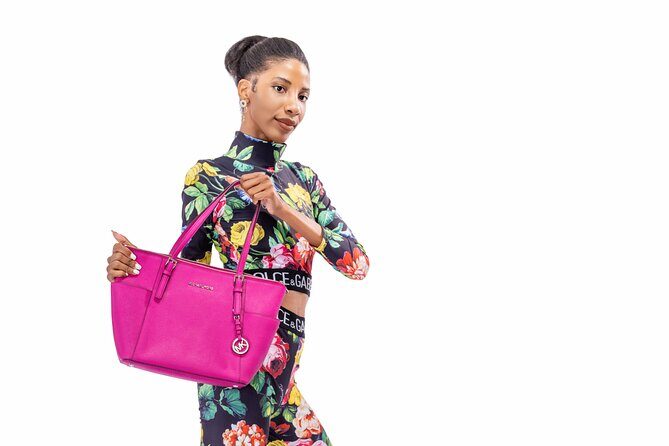 Mobile Notary Public Service - The Experience in Detail: From Port to Hotel