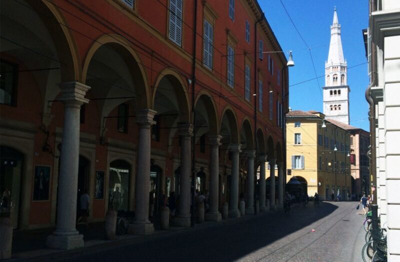 Modena: 2-Hour Private Walking Tour - Benefits From Genuine Traveler Feedback