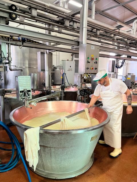 Modena/Bologna: Ferrari, Lambo, Cheese, Vinegar Tour w/Lunch - Who Will Love This Tour?