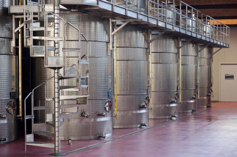 Modena: Lambrusco Wine Tasting and Cellar Tour - Practical Details and Tips