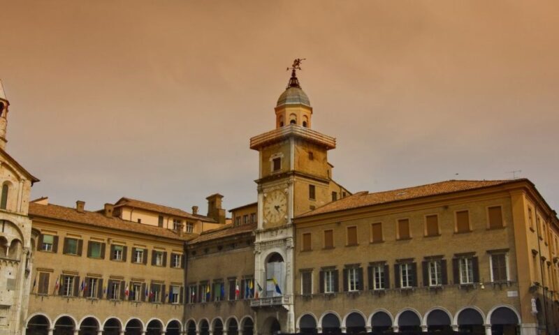 Modena: Private Walking Tour with A Guide - What Makes This Tour Stand Out?
