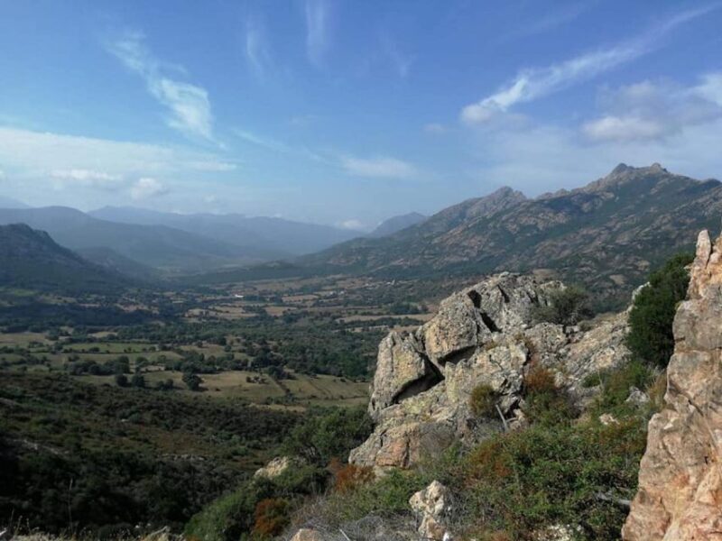 Moitié Terre, Moitié Mer - Who Should Consider This Tour?
