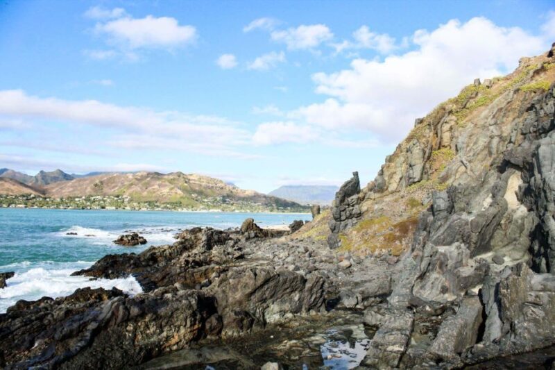 Mokulua Islands Self-Guided Kayak Adventure - How the “self-guided” aspect shapes the experience