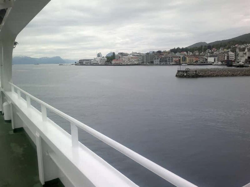 Molde: Journey Along the Atlantics Majestic Route - The Itinerary in Detail: What to Expect During Your Tour