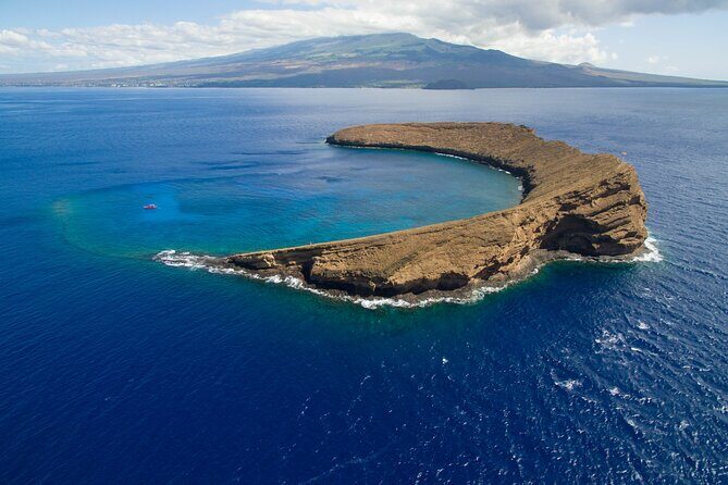 Molokini Crater and South Maui Coast Adventure from Kihei - Group Size and Duration