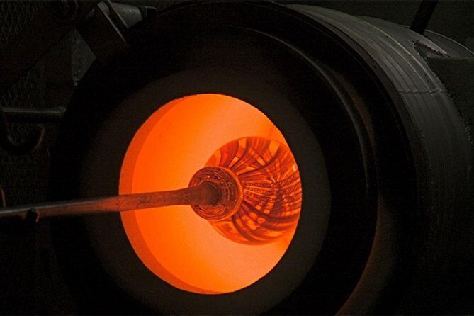 Molten glass magic - Glassblowing class - PRIVATE - Who Should Consider This Tour?