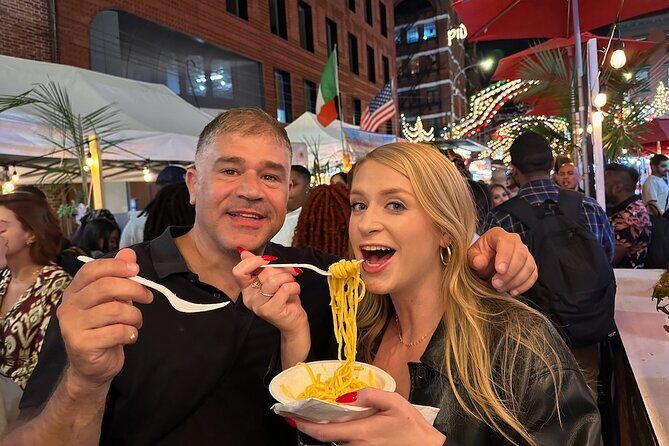 Mom and Pop Food Tour in Chinatown and Little Italy - Key Points