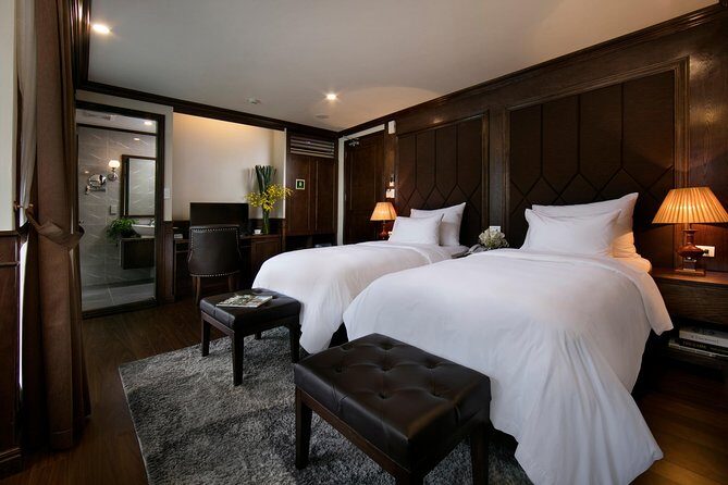 Mon Chéri Cruises 5 star: Amazing 3 days exploring Halong & Cat Ba island - Activities & Flexibility