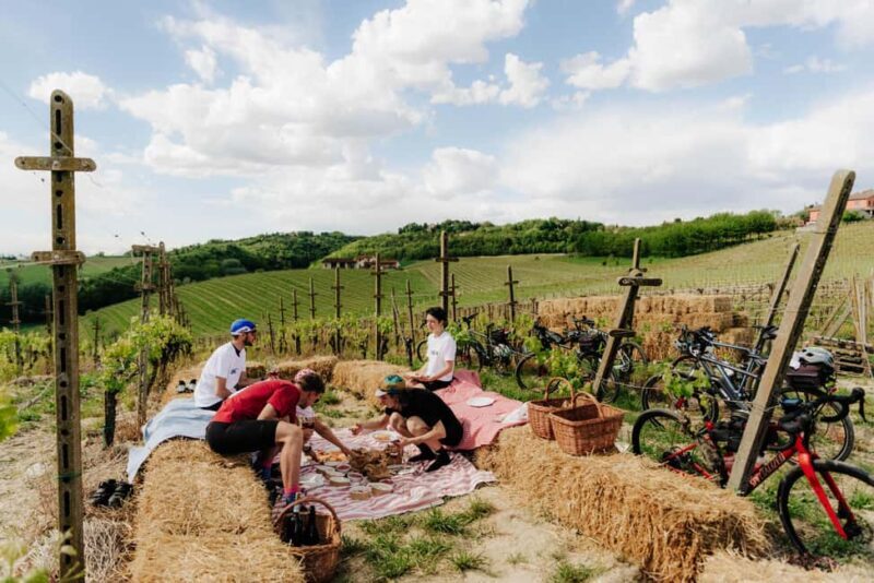 Monferrato Scenic Bike Tour and Infernot Secret Cellar Visit - Key Points