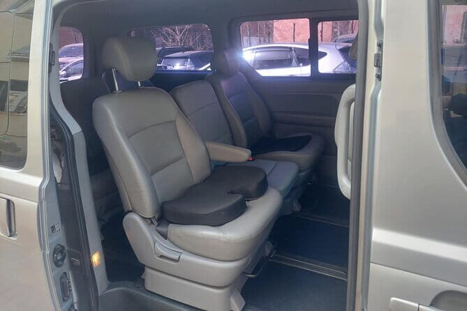 Mongolia - Sedan, Lexus, UAZ Minivan, 4WD Tour& Transport Service - Introduction: Why Consider This Mongolia Transport Service