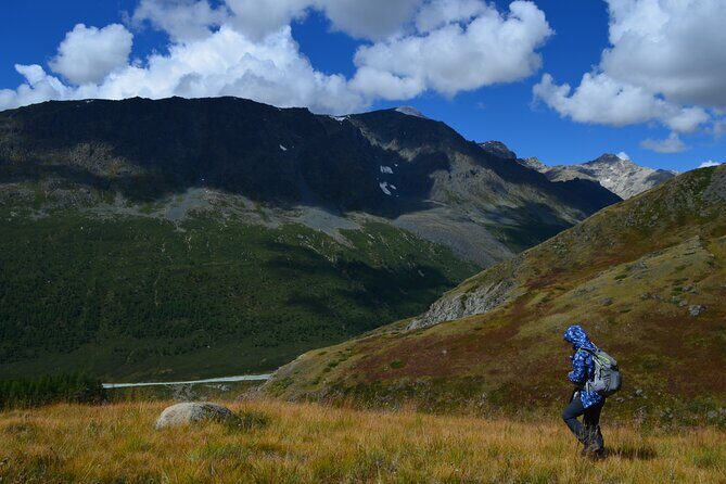 Mongolia Trekking Tour in the Altai Tavan Bogd National Park - Key Points
