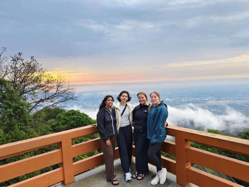 Monk trails hike, Wat Phalat, Monk chanting, Wat Doi Suthep. - Practical Considerations for Travelers