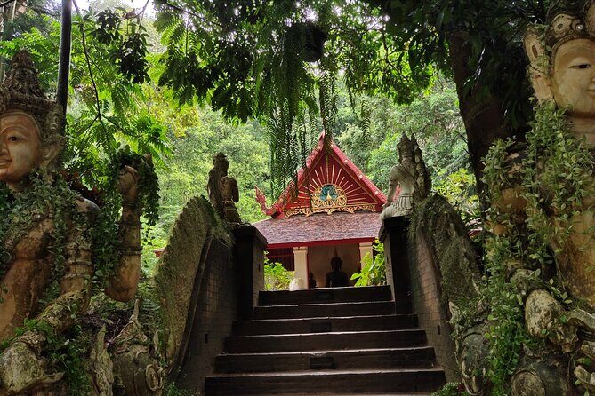Monks trails (1 hour)-Wat Umong- Wat Phalat & Doi Suthep temple - Key Points