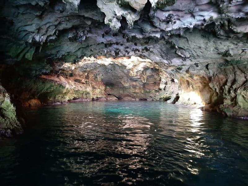 Monopoli: 2.5 Hour Boat Tour to the Polignano a Mare Caves - Onboard Refreshments: Food and Drinks