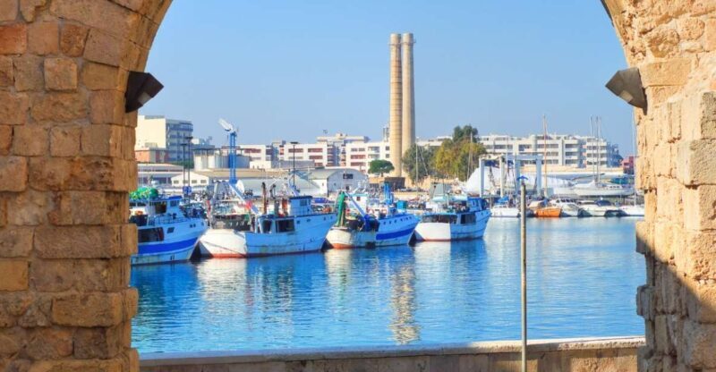 Monopoli: City Highlights Walking Tour with Tasting - Exploring Monopoli: What the Tour Covers