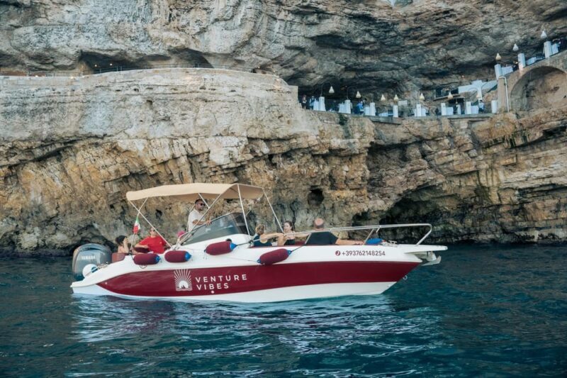 Monopoli: Exclusive Shared Boat Tour - Key Points