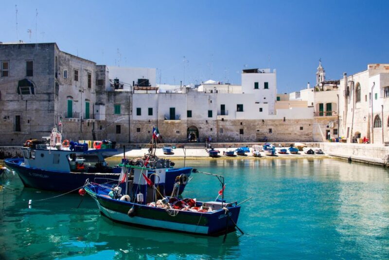 Monopoli: Private Sightseeing Speedboat Tour with Champagne - Value and Practicalities