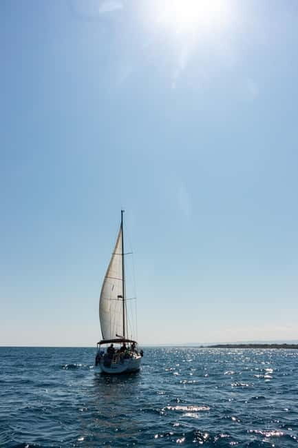Monopoli: Sailing Tour with Aperitif, Sup and Snorkeling - Key Points