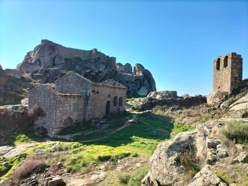 Monsanto (TV Game of Thrones): Private Day Tour from Lisbon - The Sum Up
